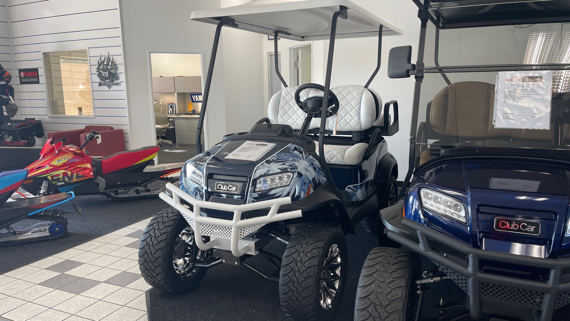 Golf Carts from Club Car Bee Line Auto & Sport St. Joseph, MN (800) 823 ...